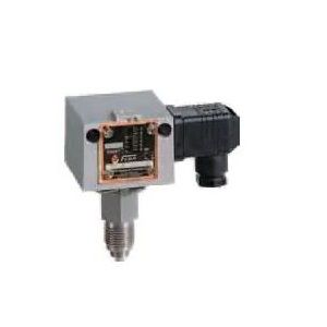 Fema VCM Negative Pressure Switches | Pressure Switches | Sensors ...